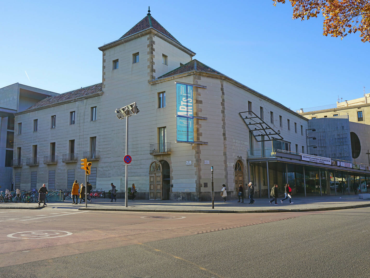 14 Best Things to Do on La Rambla in Barcelona