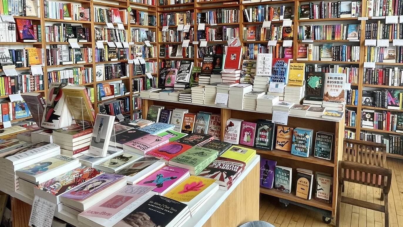 30 Best Bookstores in Chicago for New and Used Books