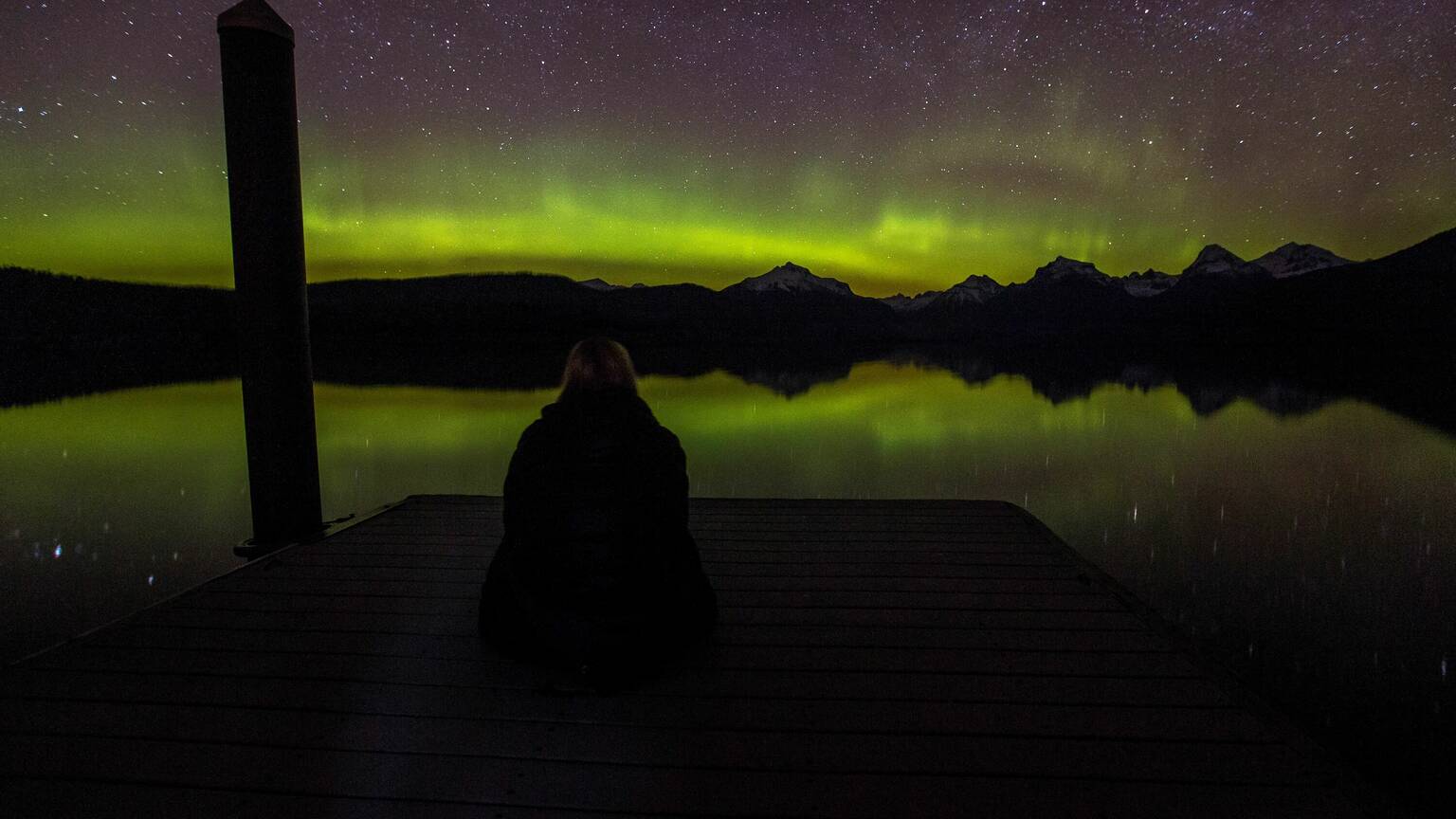 11 Best Places to see the Northern Lights in the U.S. in 2025