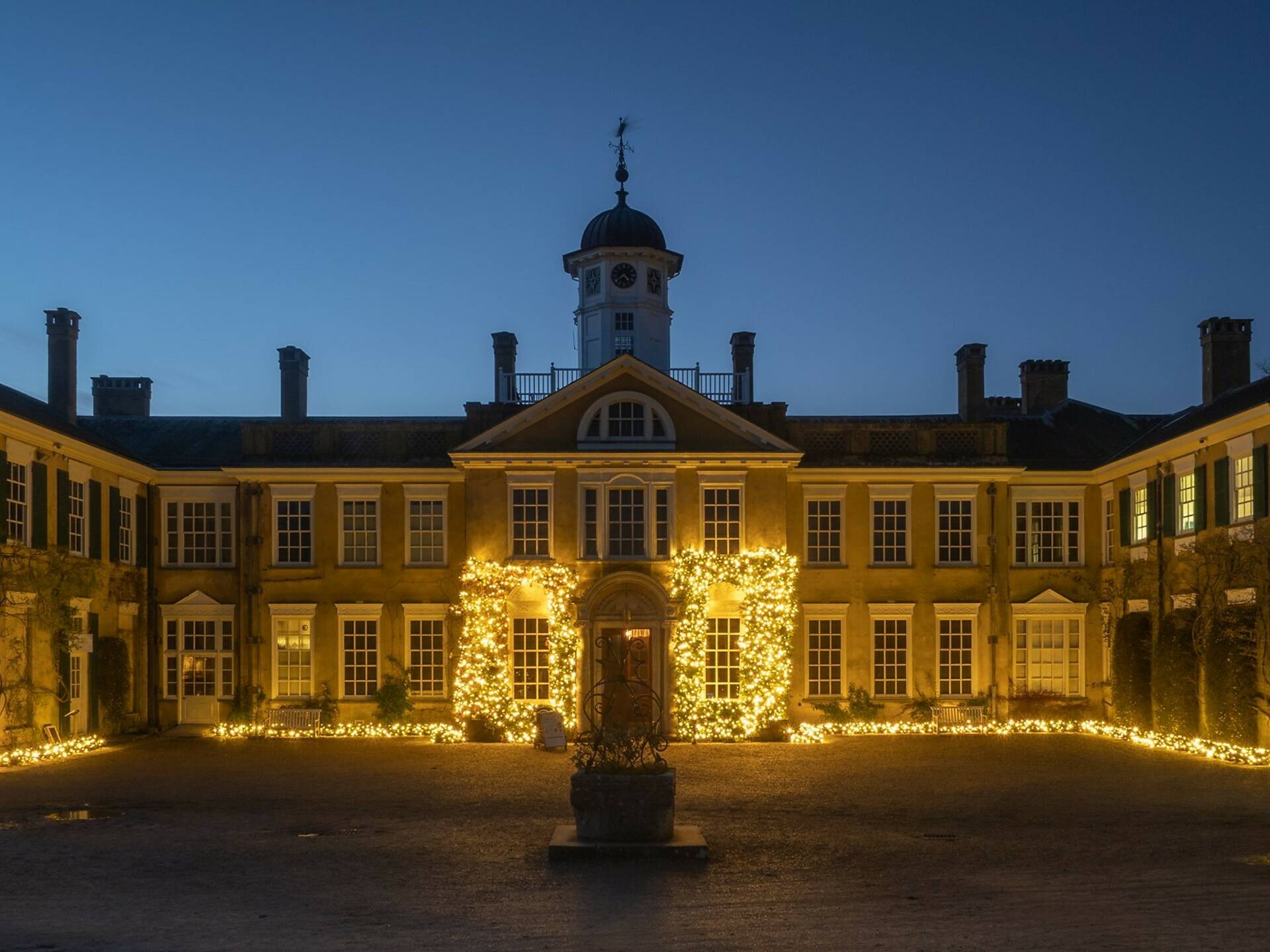 The 12 Best Christmas Events & Attractions in the UK – From Markets to ...