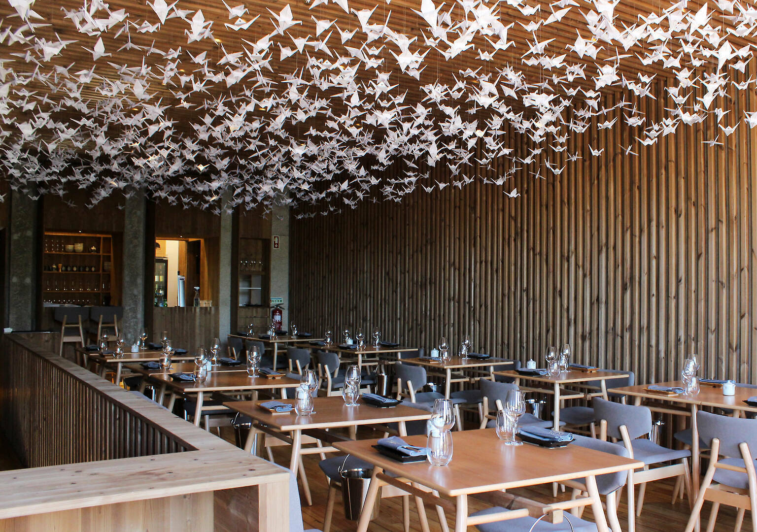 13 Best Romantic Restaurants in Porto, Picked By Local Critics