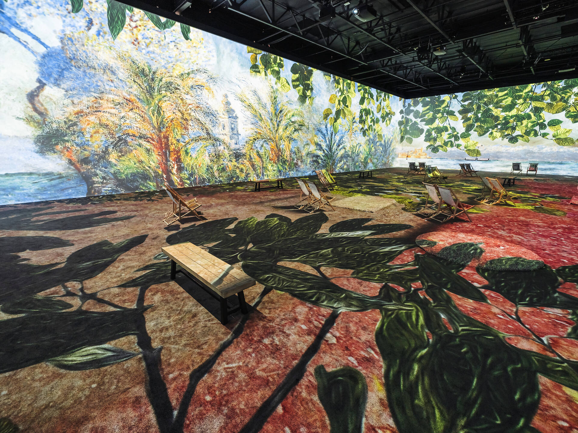 11 Best Immersive Experiences in the U.S. to Visit Right Now