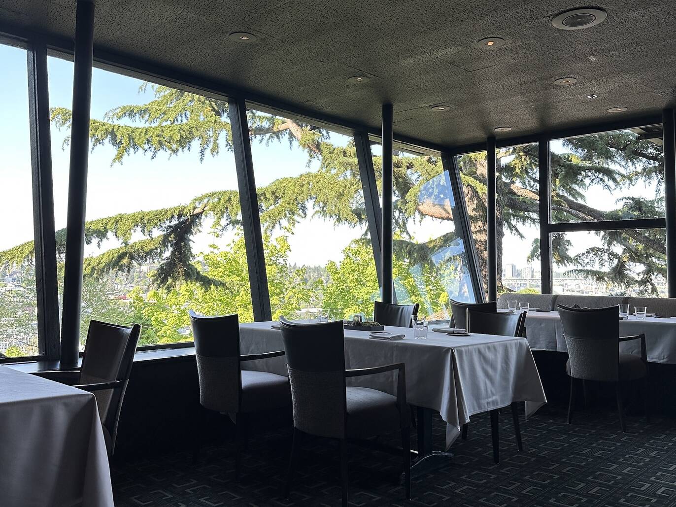 28 Best Restaurants in Seattle to Check Out Right Now