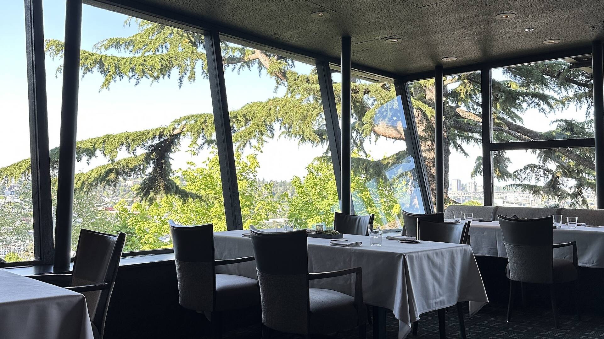 28 Best Restaurants in Seattle to Check Out Right Now