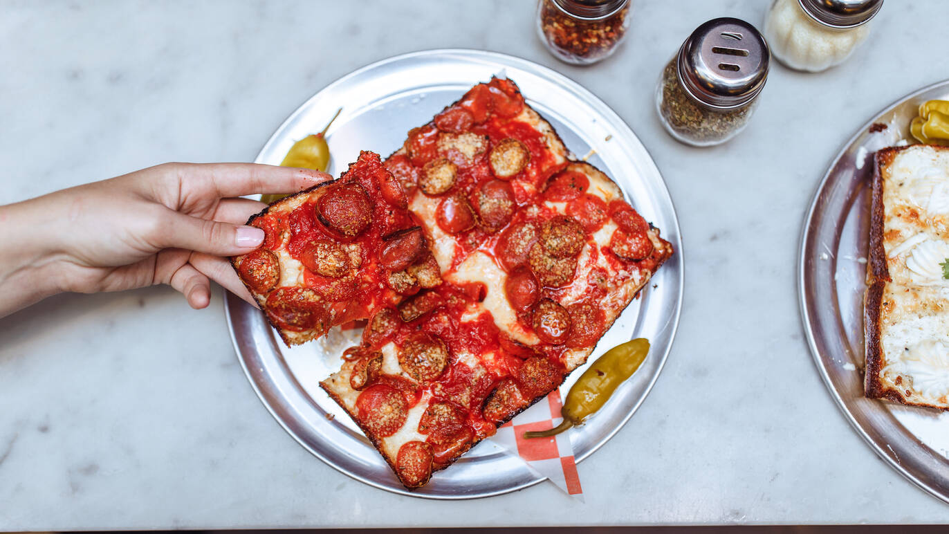 The 14 Best Restaurants Near Rockefeller Center