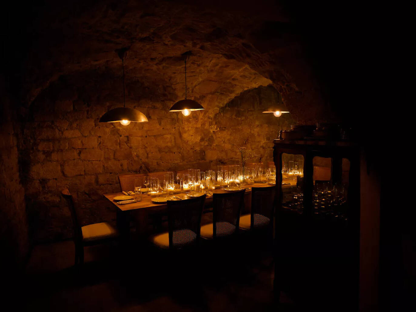 10 Most Romantic Restaurants in Paris For 2025, By Local Experts
