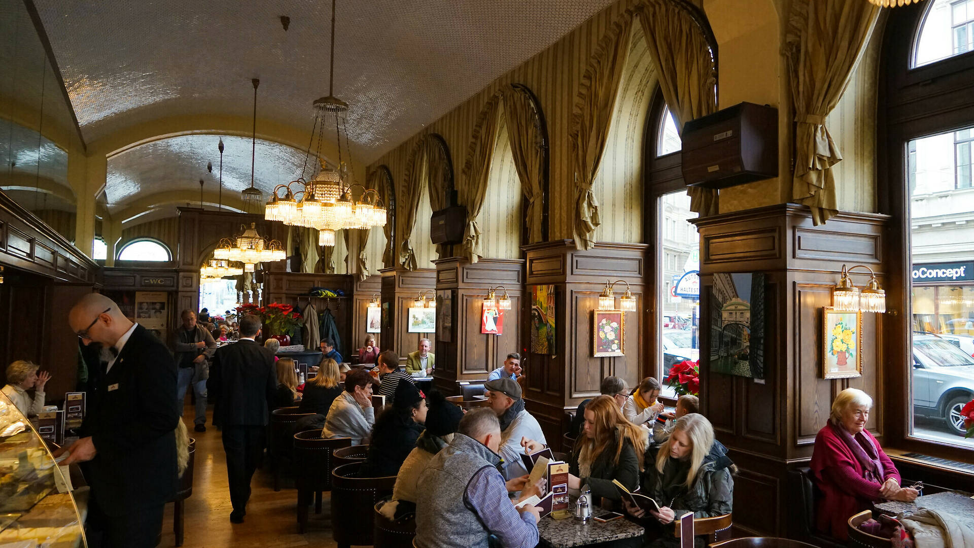13 Best Cafés in Vienna: Where To Drink Coffee According To Locals