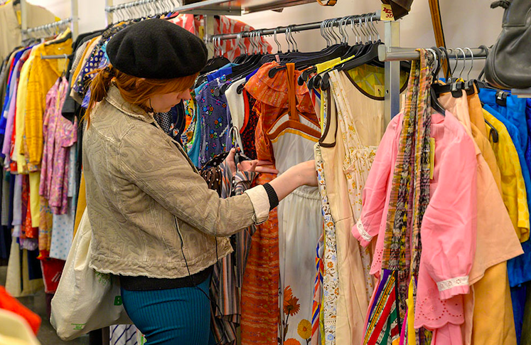 Humana obrirà la seva botiga més gran de roba vintage al centre de ...