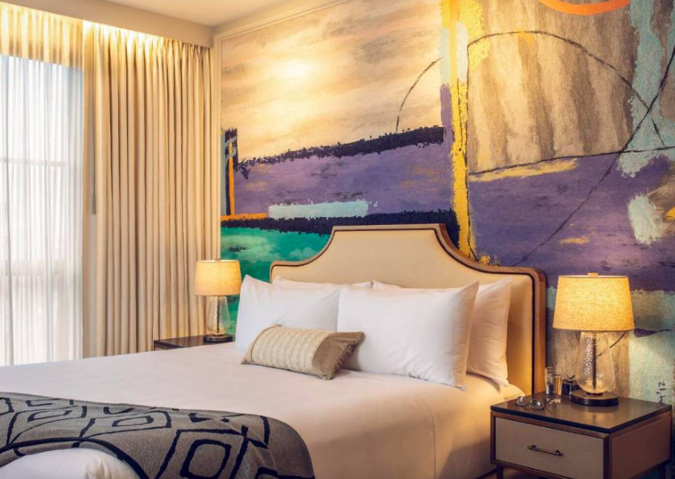 12 Best Boutique Chicago Hotels for 2025