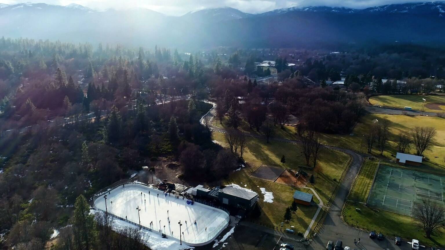 13 Best Ice Skating Rinks in America to Check Out This Winter