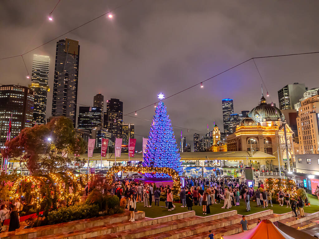 Best Places To See Christmas Lights in Melbourne 2025