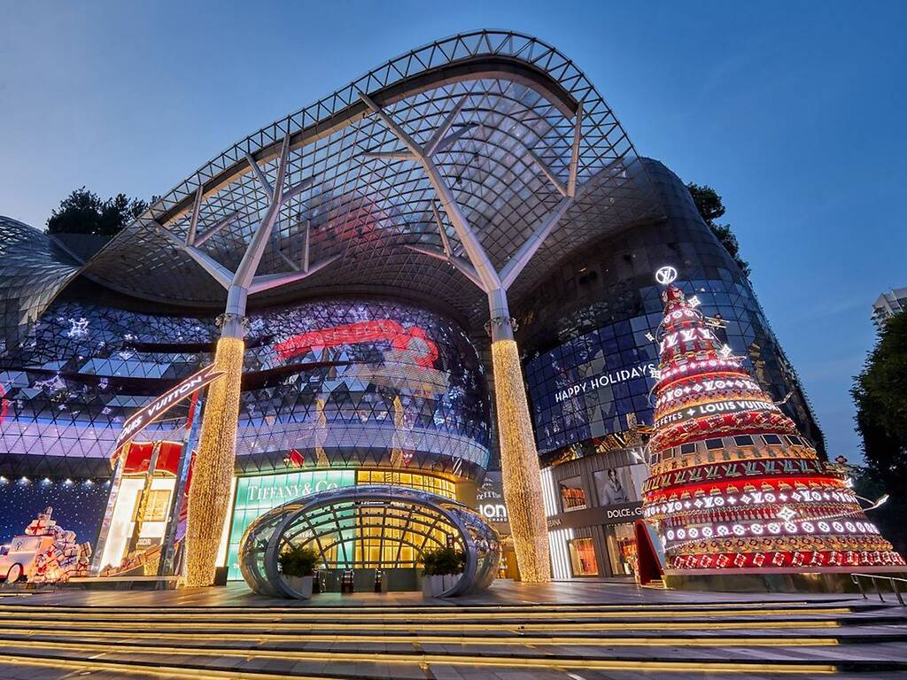 10 Best Places To See Christmas Lights And Decorations In Singapore