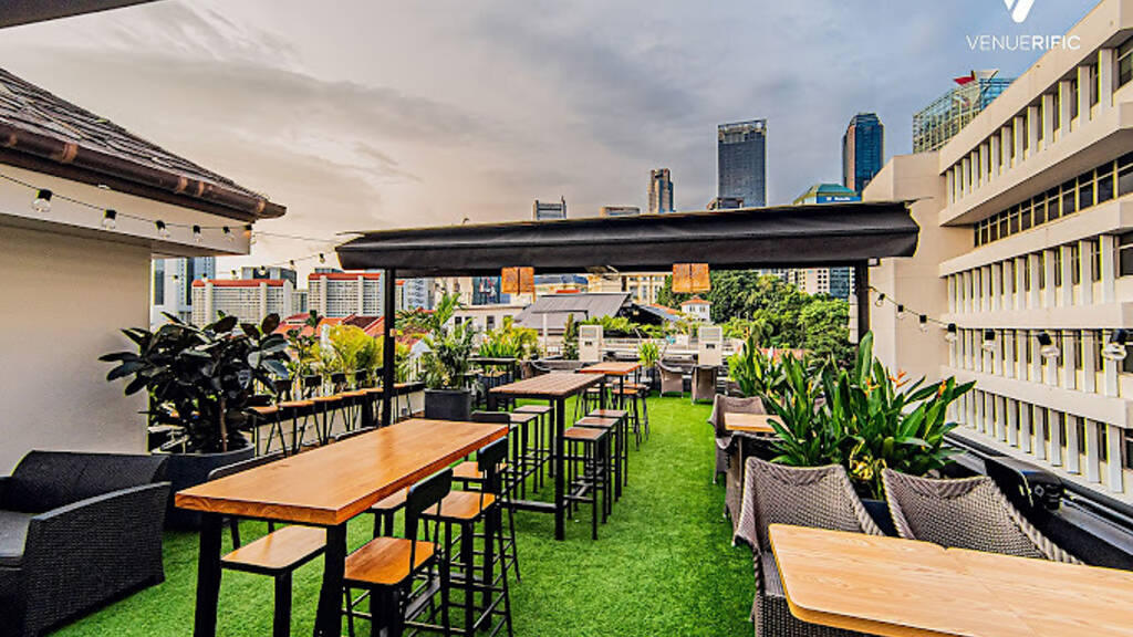 Barouv Rooftop Bar | Bars and pubs in Tanjong Pagar, Singapore