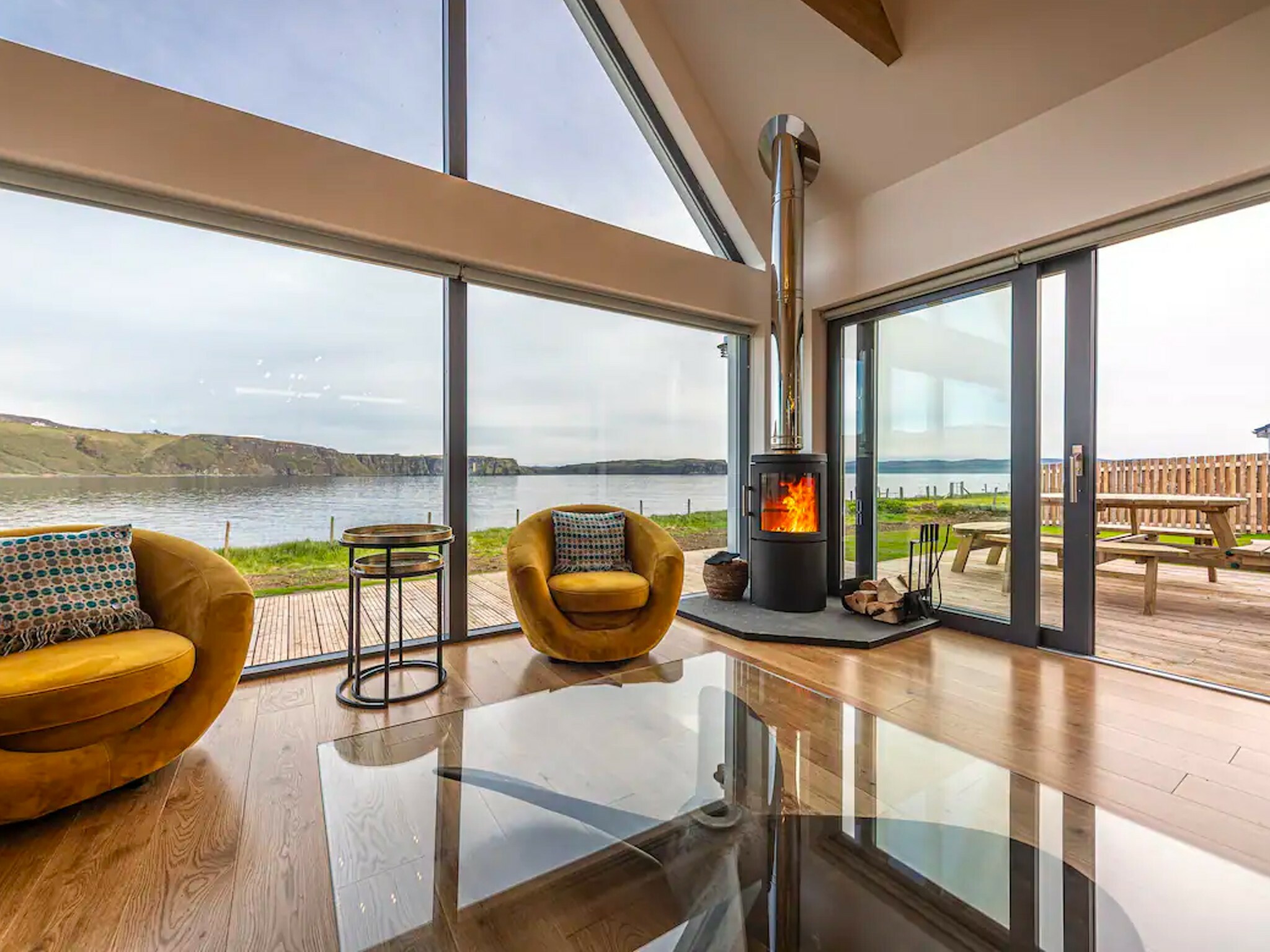This House in Skye With Spectacular Sea Views is Now on Airbnb