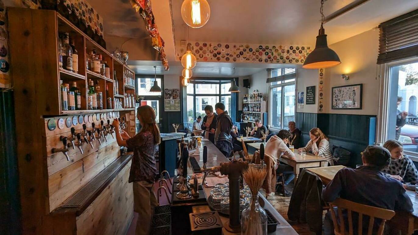 17 Best Pubs in Brighton, Picked By A Local