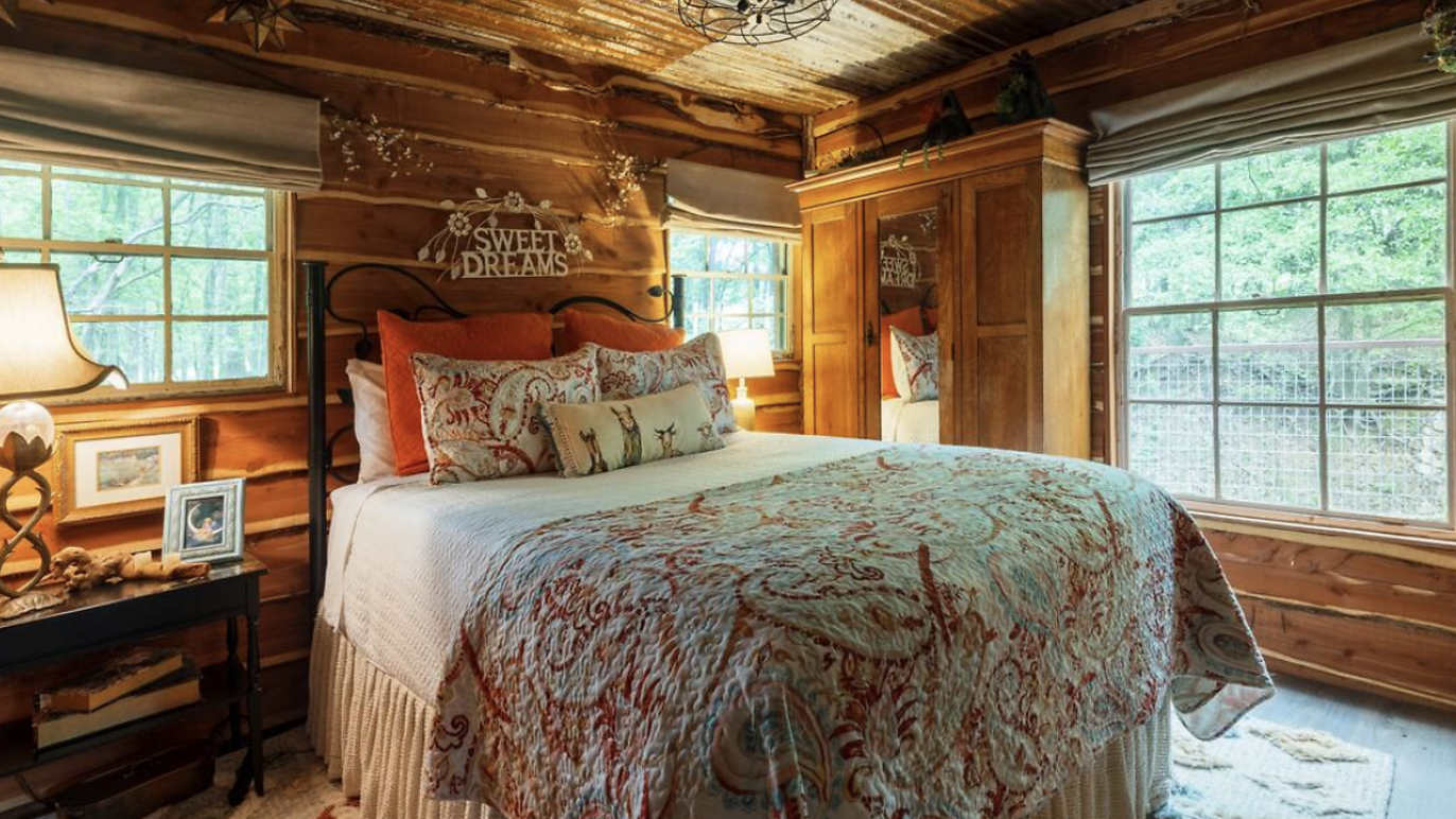 The 14 Best Treehouse Airbnbs in Dallas for 2024