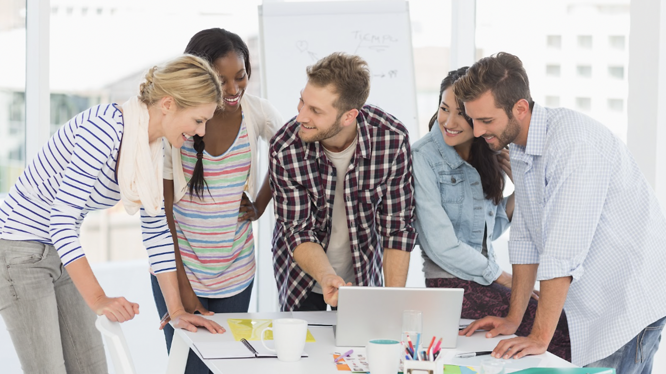 Graphic design classes near me: best in-person and virtual live classes