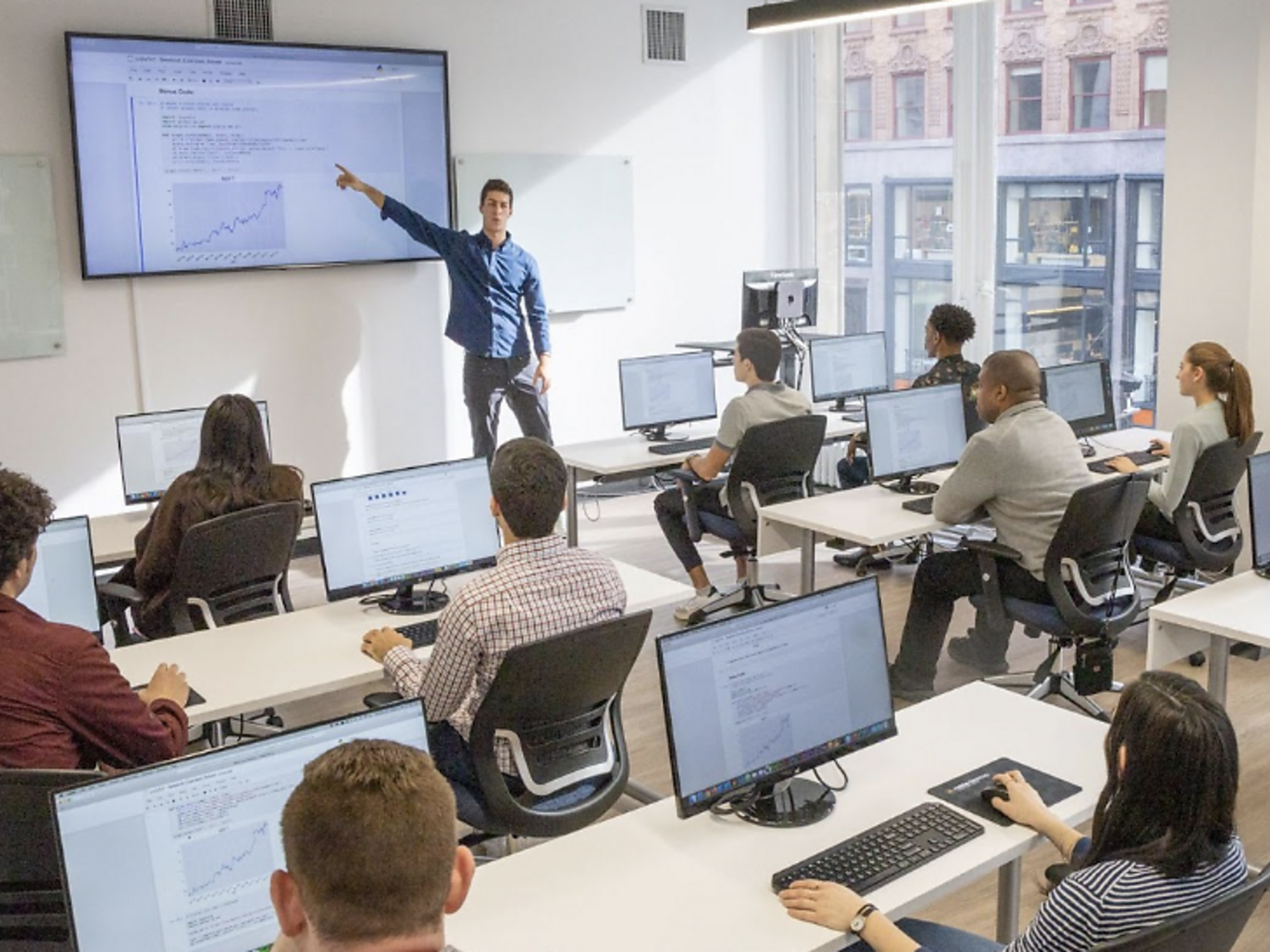 Python classes near me: the best live in-person and virtual courses