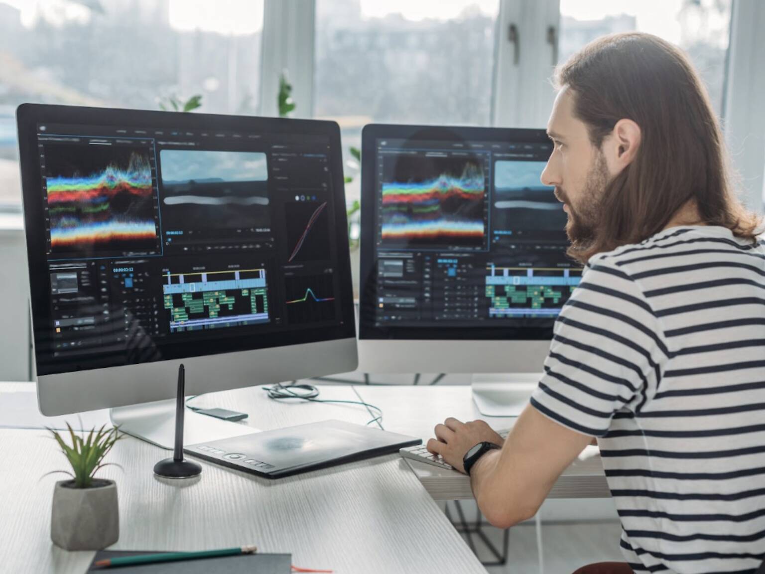 Video editing classes near me: the best live in-person and virtual courses