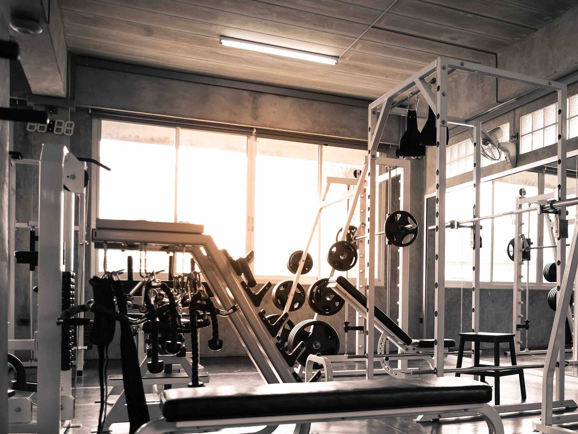 25 Best Gyms in Chicago For Getting in Shape