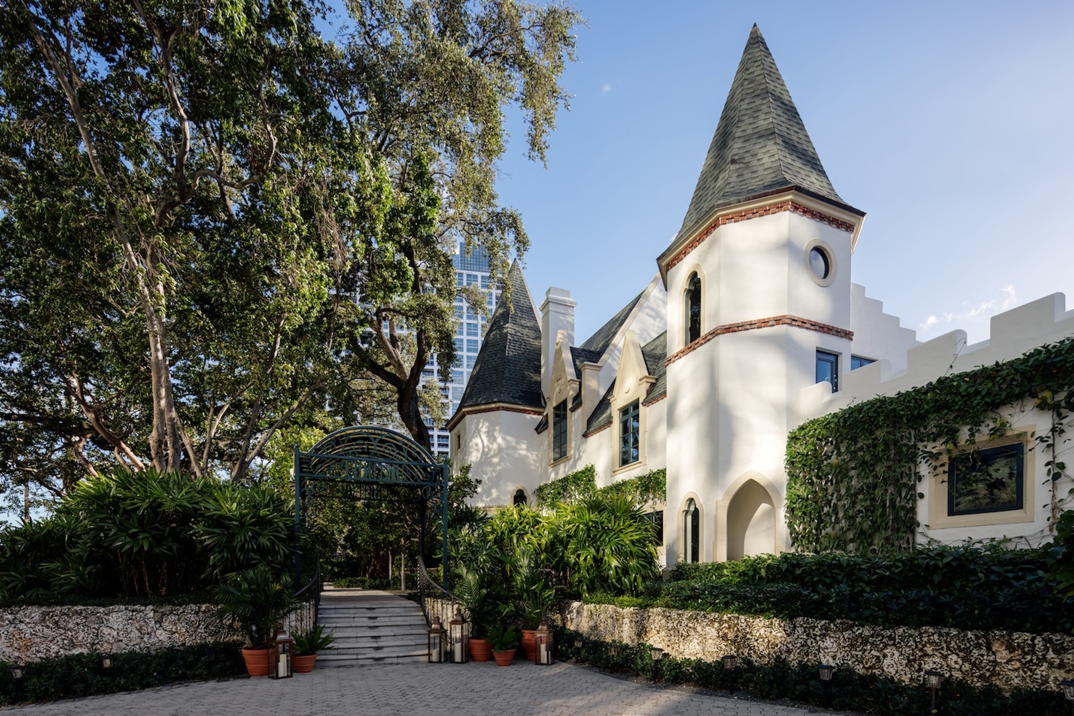 A first look at Chateau ZZ, Major Food Group's first foray into fine ...