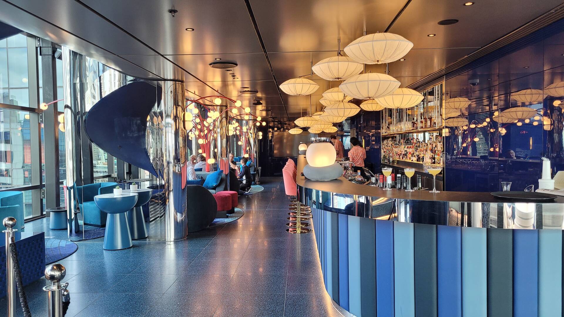 W Sydney: We stayed at this Darling Harbour hotel and this is what it ...