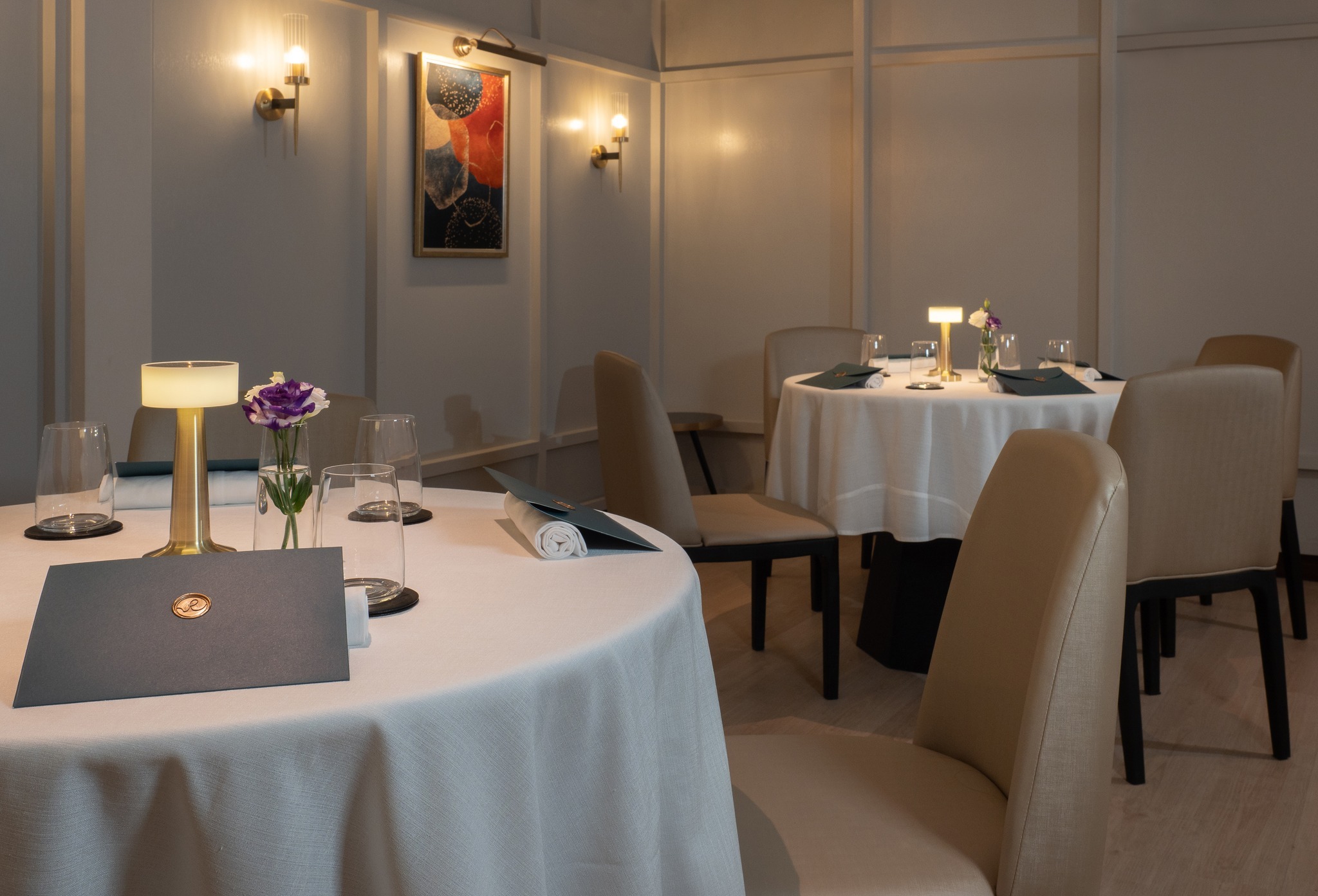 Resonance | Restaurants in Watthana, Bangkok