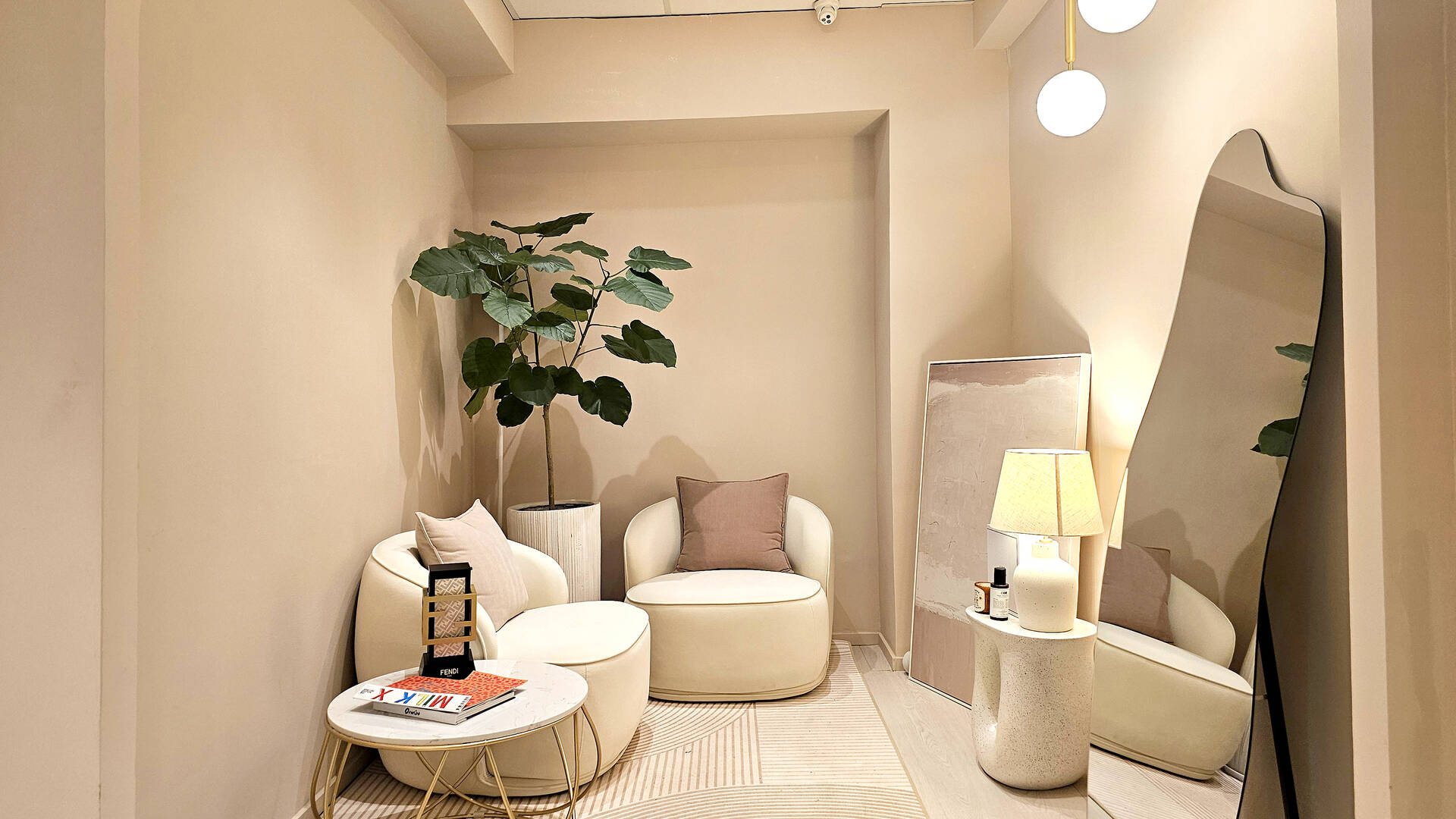 7 Ways to embrace your femininity and unleash your inner goddess