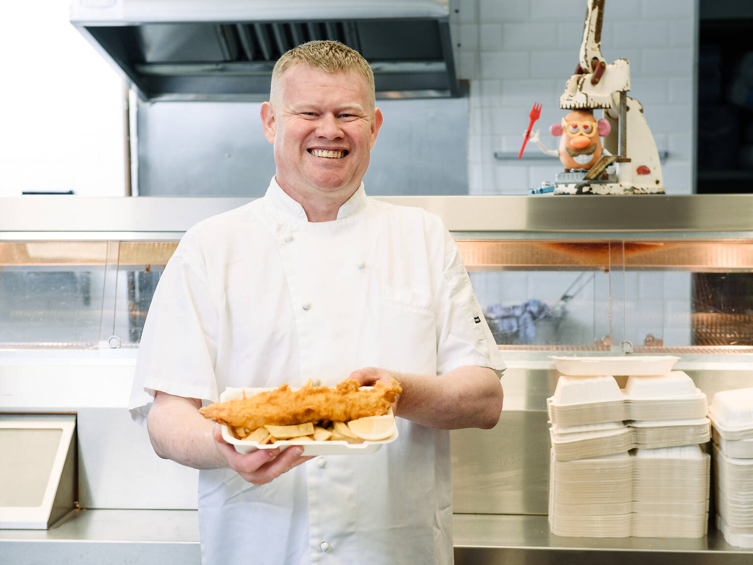 17 Best Fish and Chips in the UK | Best Chippies and Fish Restaurants