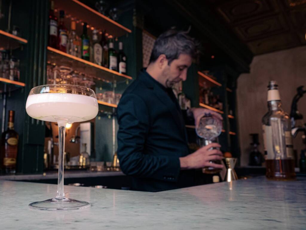 Best Bars in Boston 2025: 16 Cocktail Lounges, Pubs & Dives
