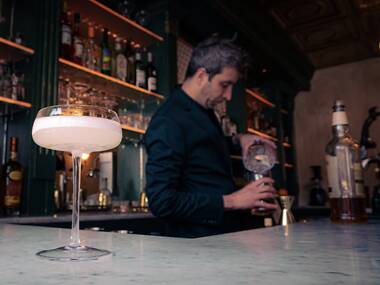 Best Bars in Boston 2026: 18 Cocktail Lounges, Pubs & Dives