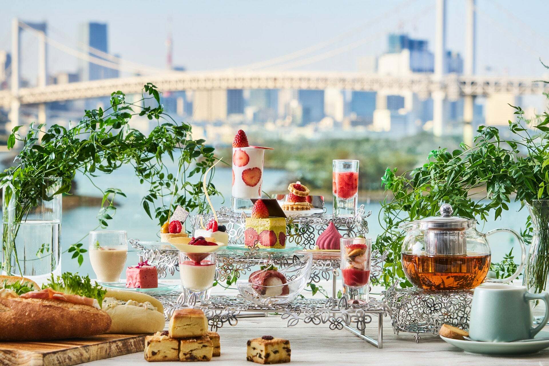 Strawberry Afternoon Tea | Restaurants in Tokyo