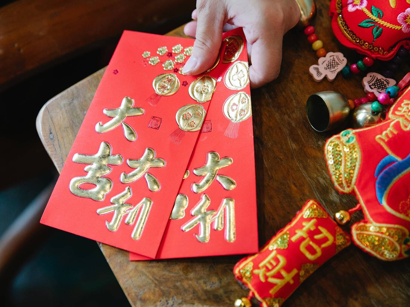 The Ultimate Guide to Giving Lai See for Chinese New Year in Hong Kong