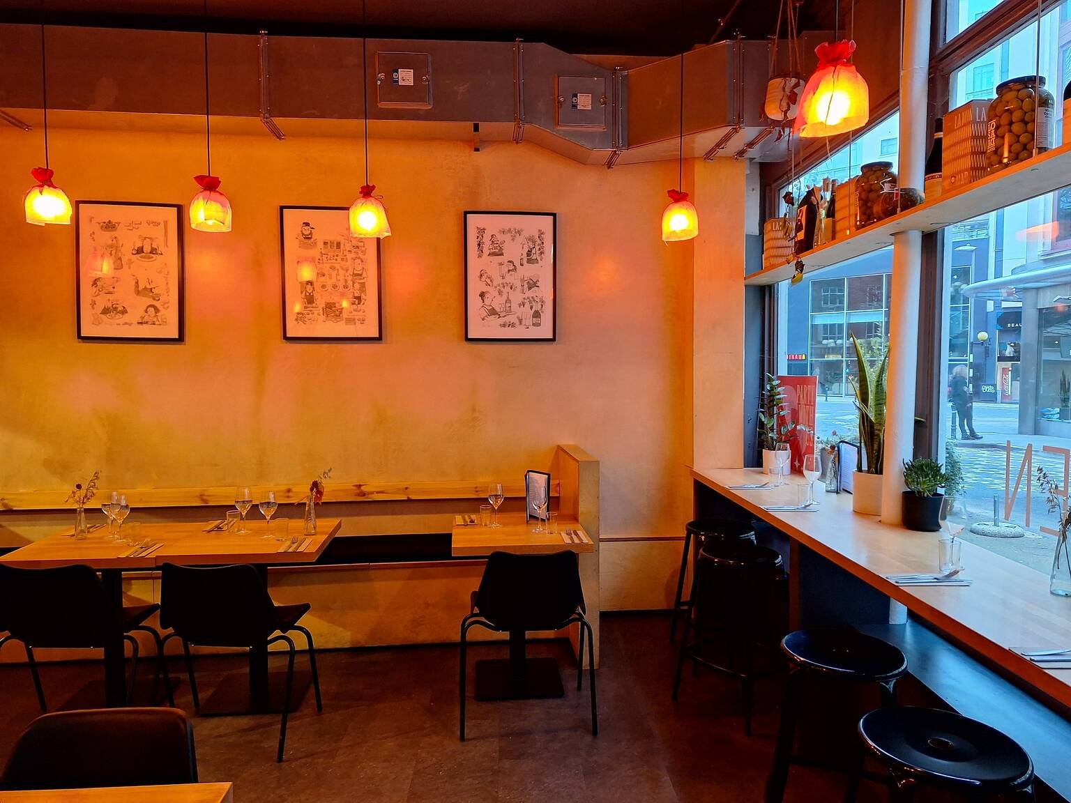 Best Restaurants In Bristol: A Local’s Guide (Updated 2025)