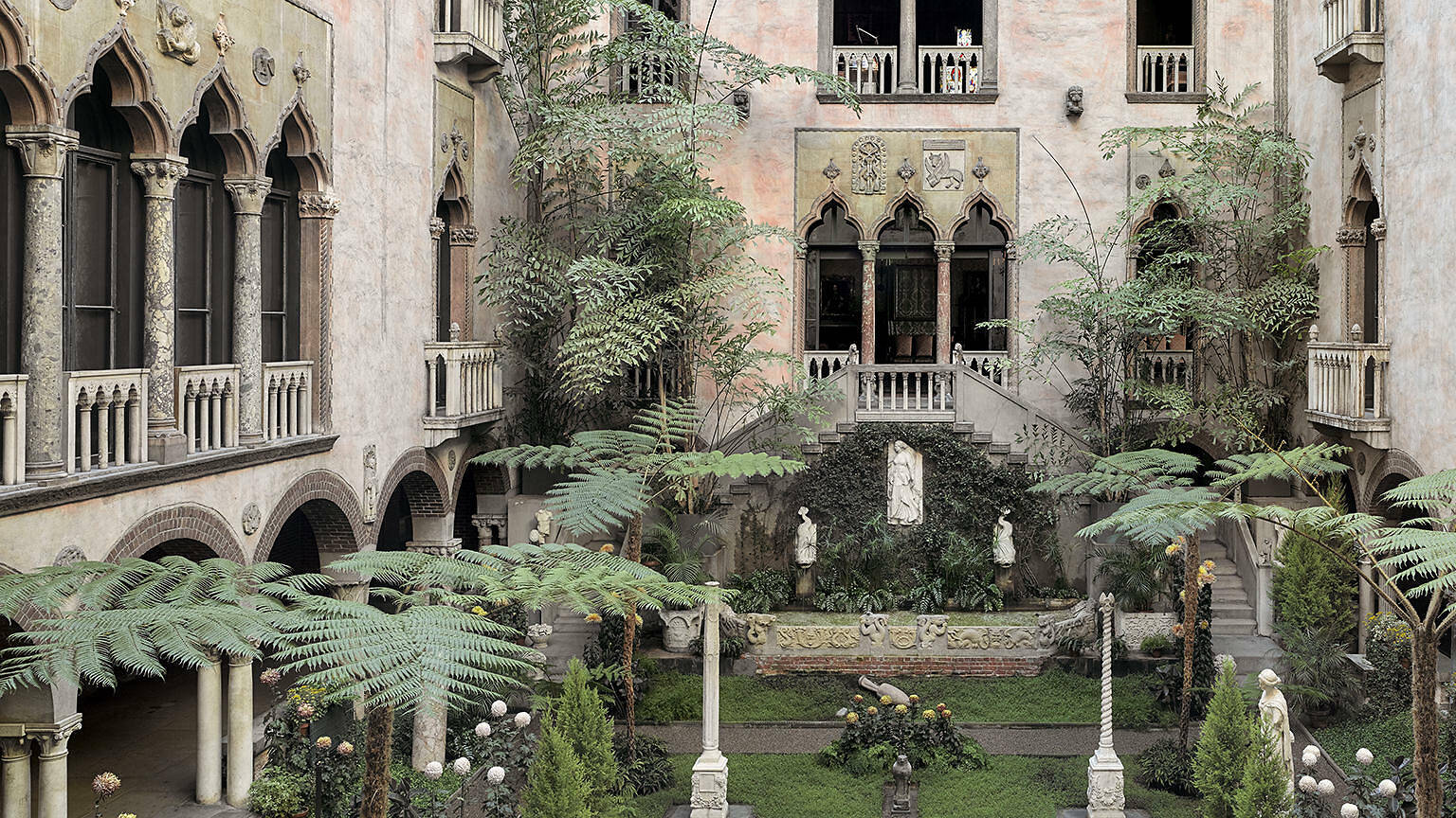 America's Coolest Indoor Botanical Gardens, Conservatories and Green Spaces