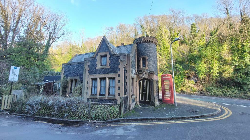 A Mini Castle in Dover is On the Market for £120,000