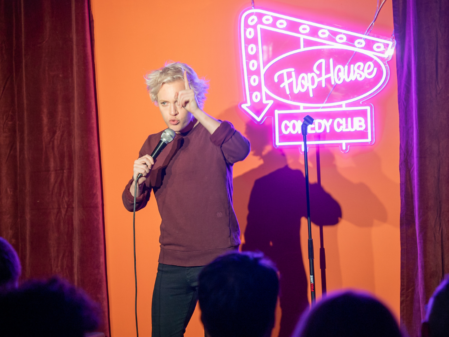 Best Comedy Clubs in NYC to See Stand-up and Improv