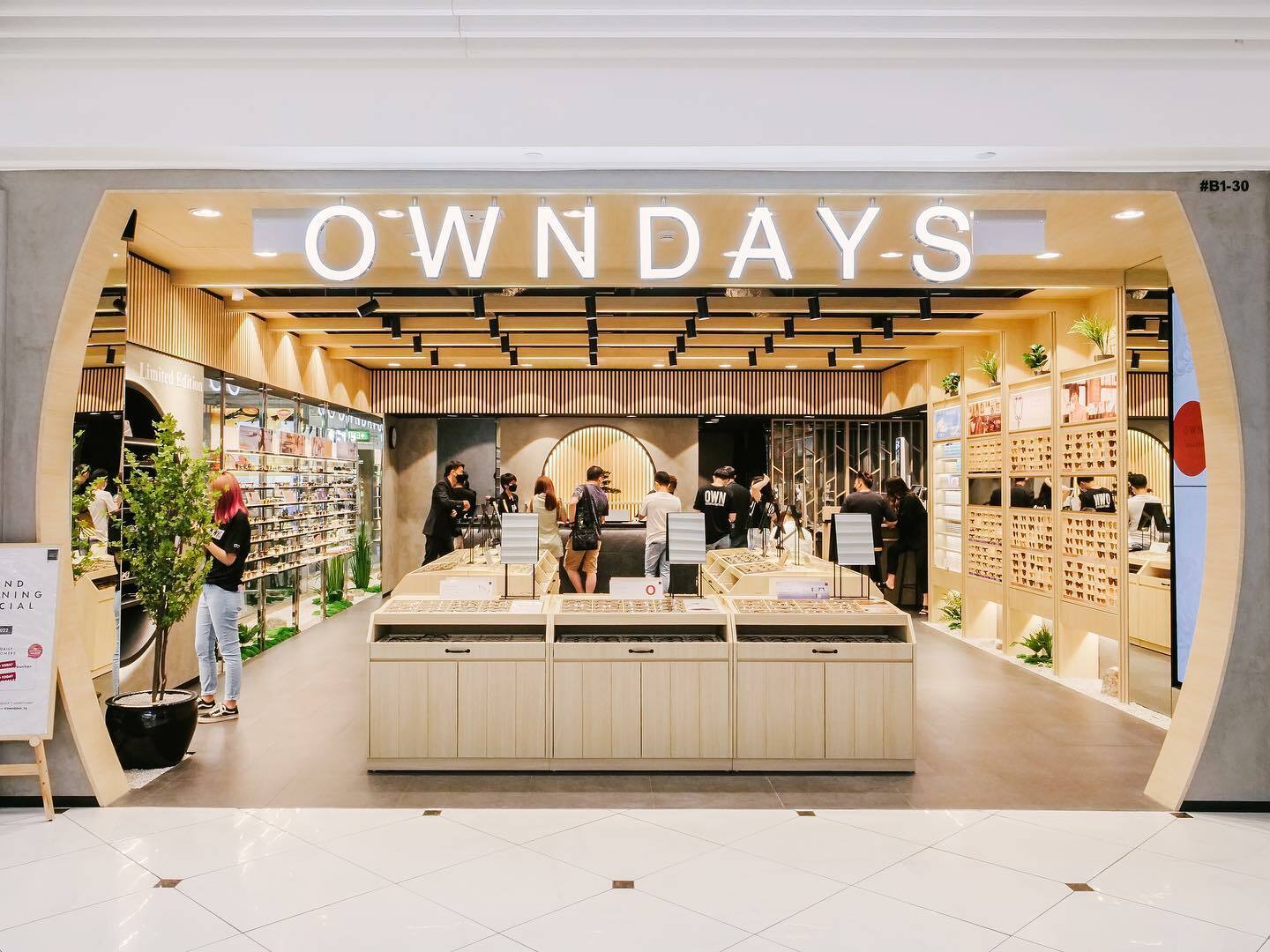 Japanese Eyewear Brand OWNDAYS Reduces Prices Of Over 200 Spectacle Designs