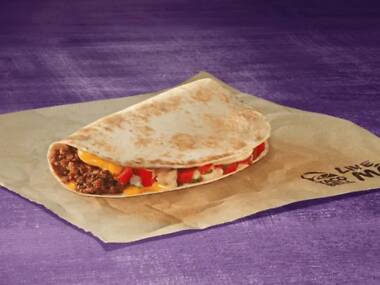 13 Best Discontinued Taco Bell Menu Items We Really Miss