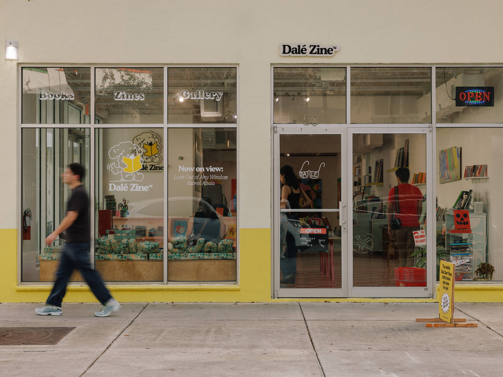 21 Best Art Galleries in Miami to Browse, Shop and Gather