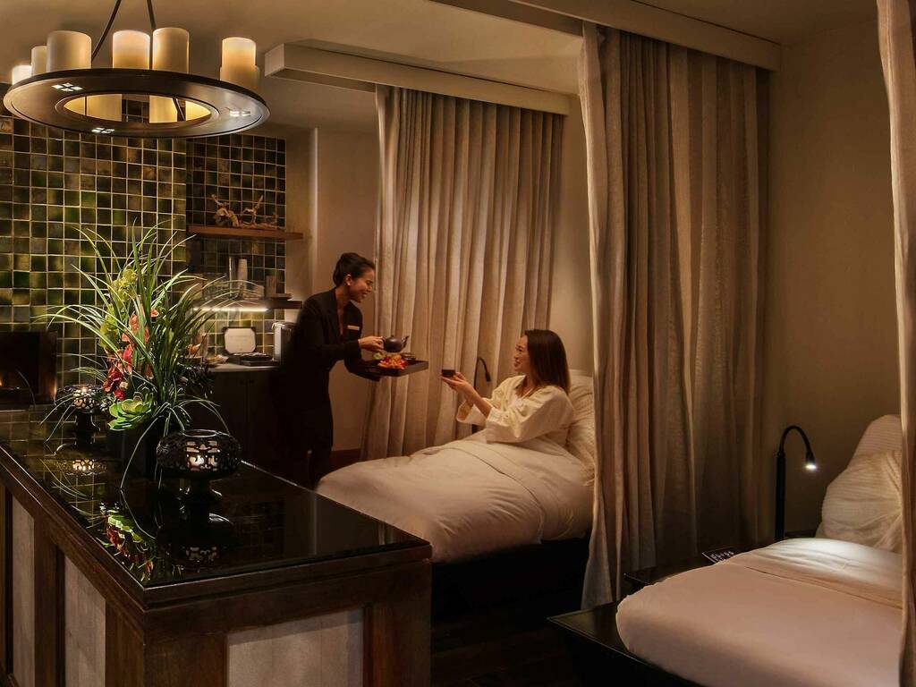 23 Spas in Chicago To Escape the Hustle and Bustle of the City