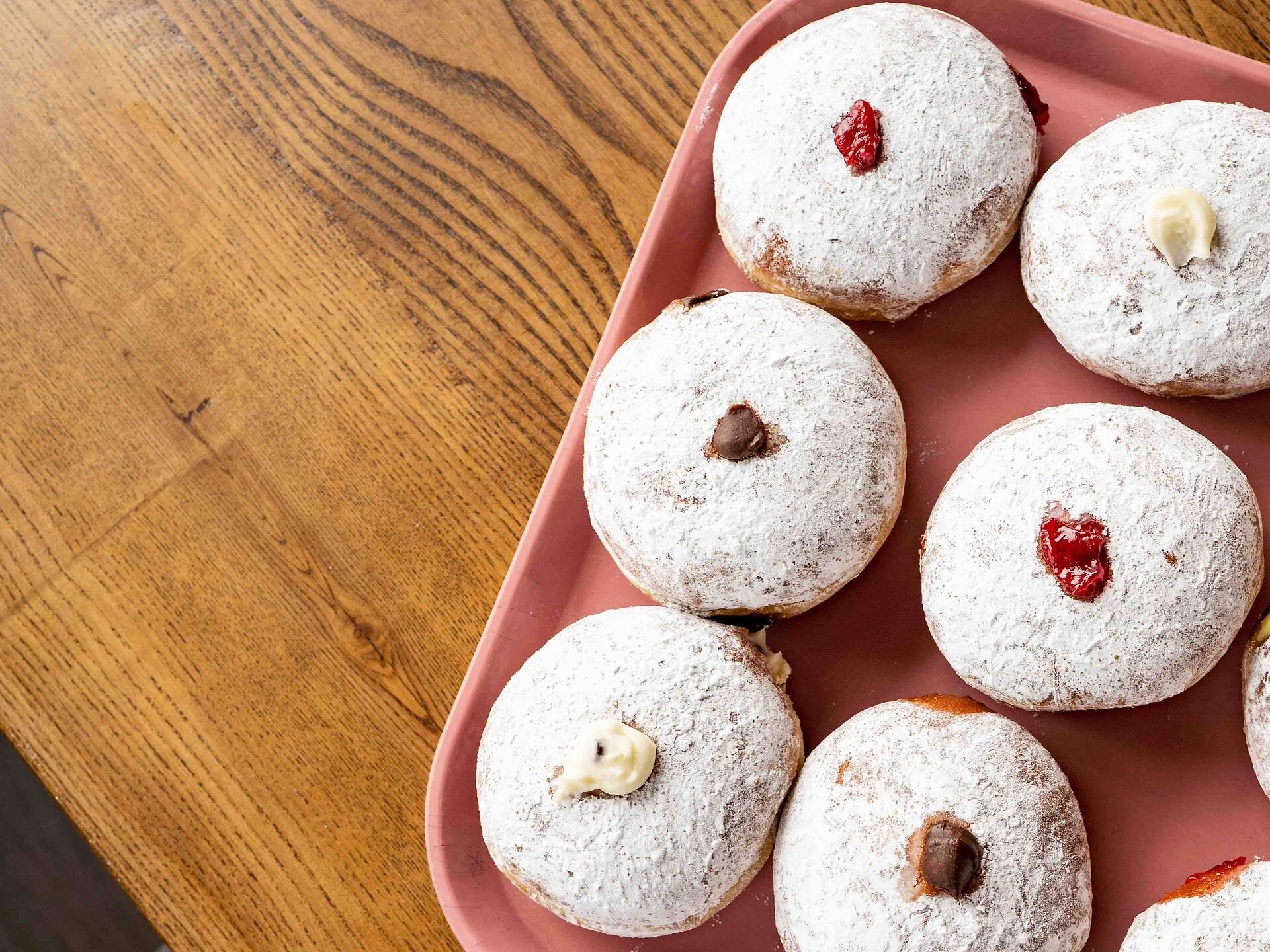 15 Best Paczki in Chicago For Fat Tuesday 2024