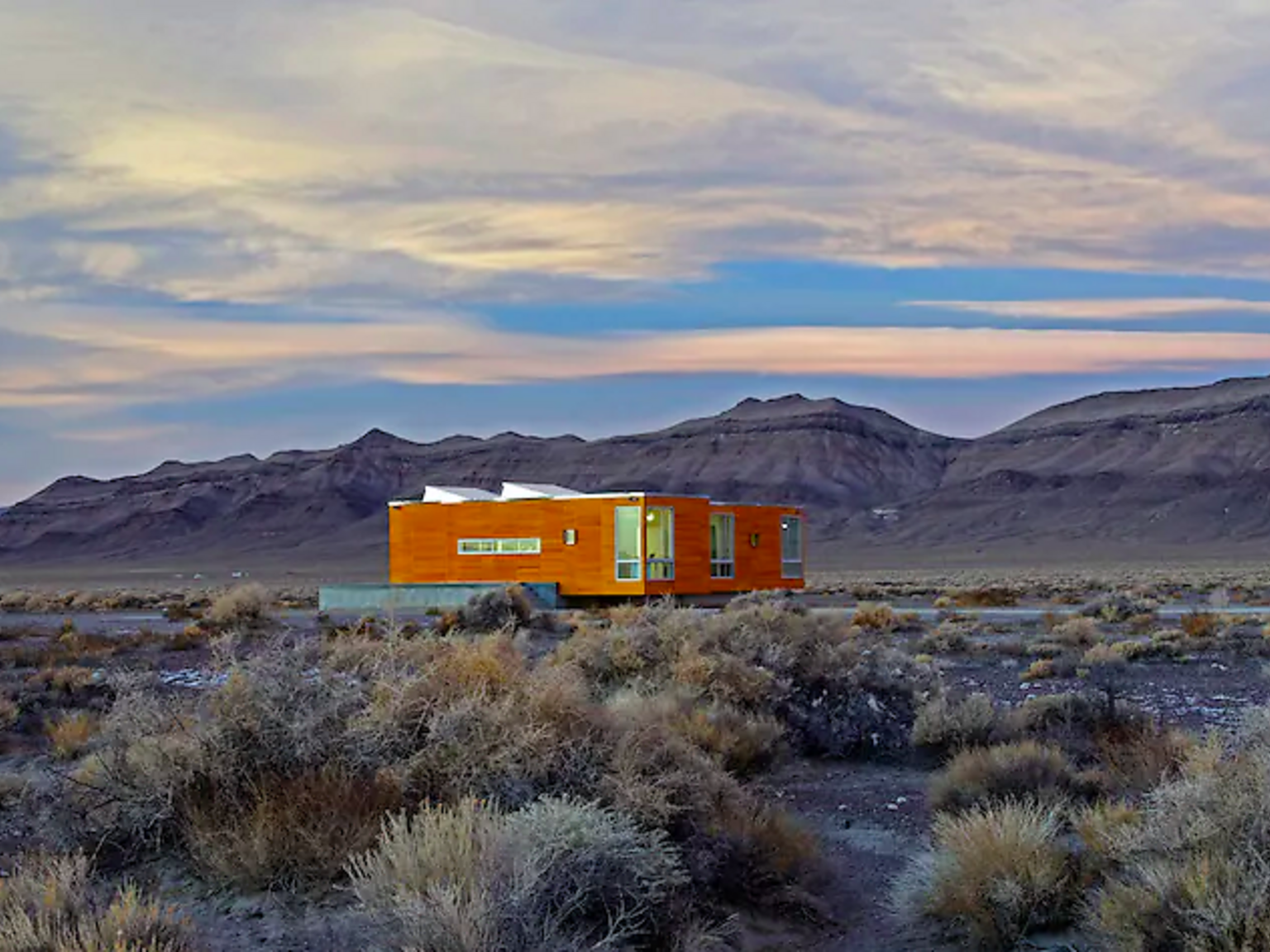12 Awesome Off-Grid Airbnb Properties Across the U.S.