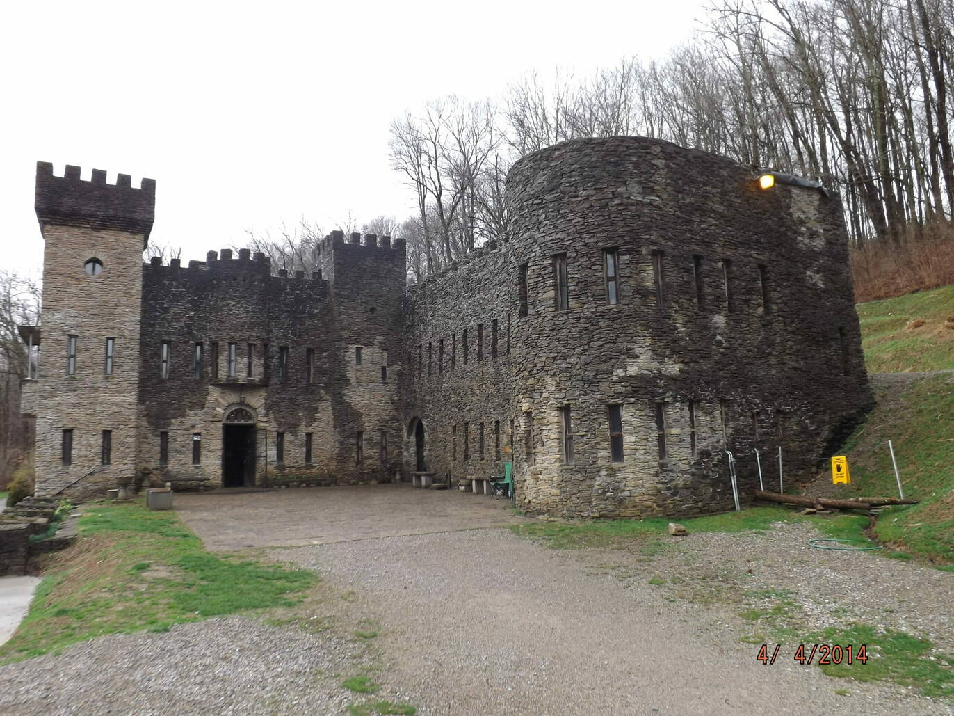 23 Beautiful American Castles That Feel European