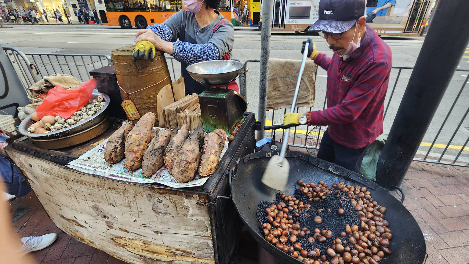 Hong Kong’s Best Street Food Essentials [Updated 2025]