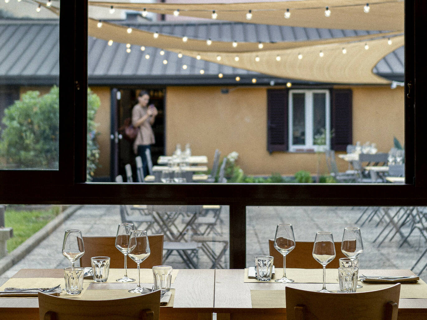 Restaurants In Europe: The Full Guide To Italy, France, Rome And More