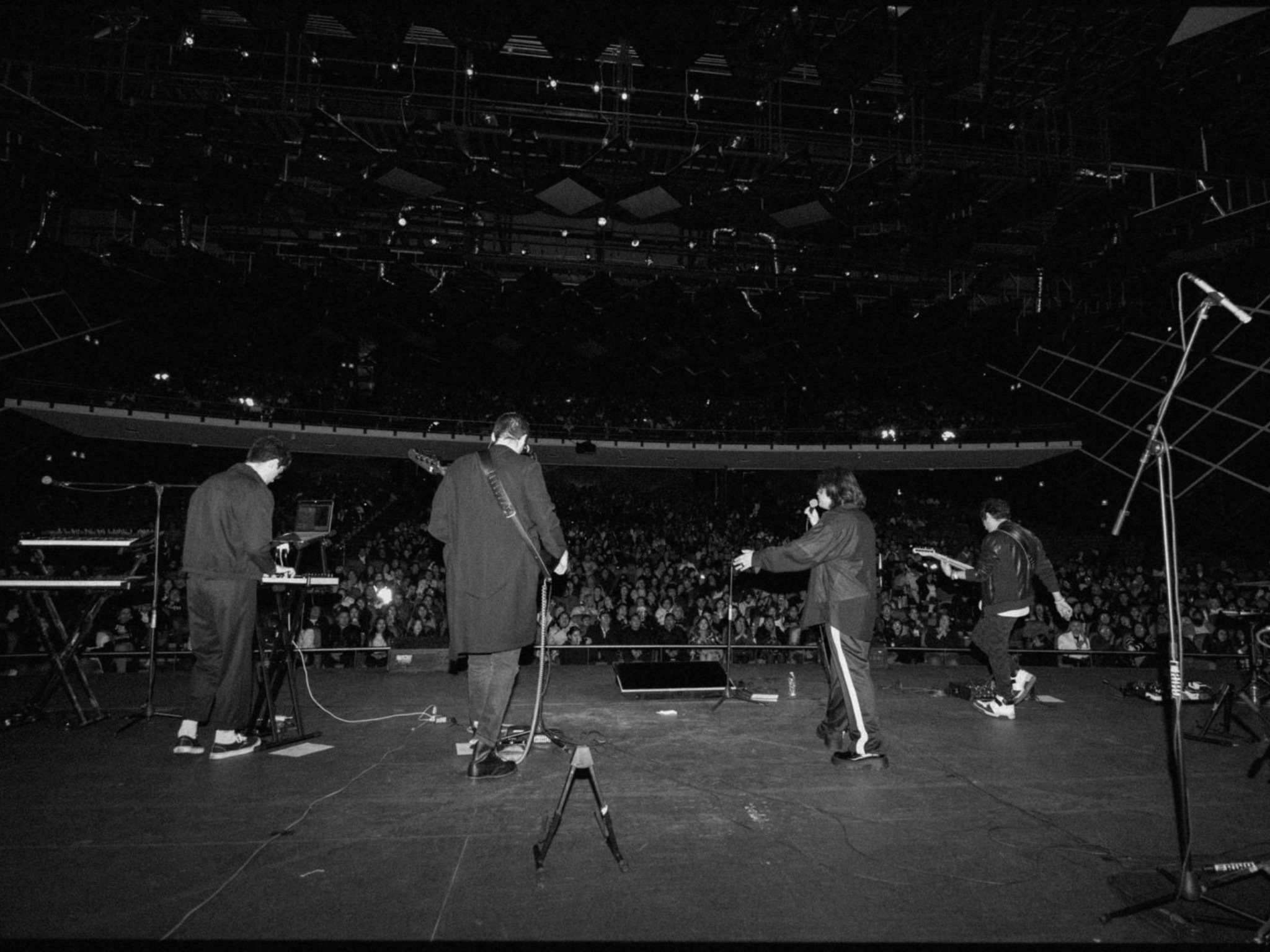 Céres presenta su nuevo single Obsesionado