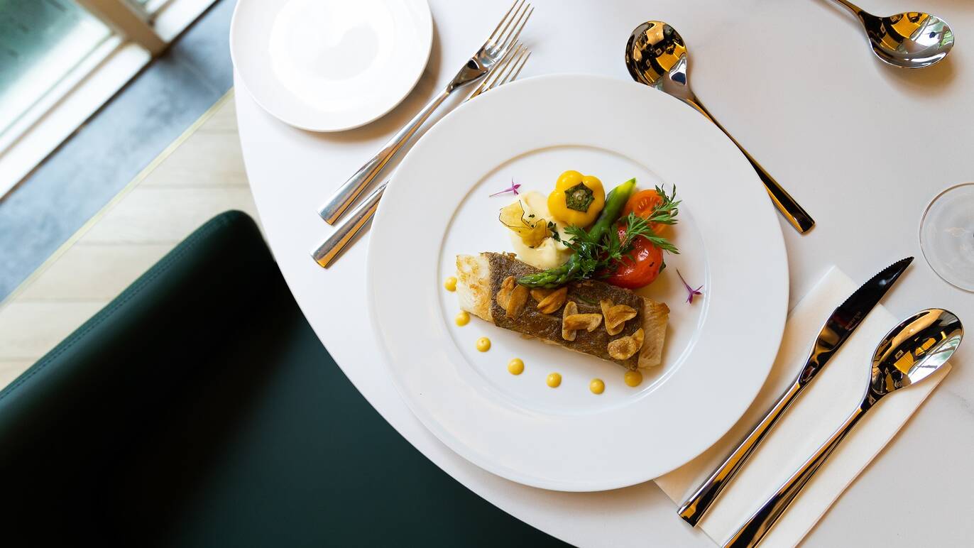 Pondside | Restaurants in Admiralty, Hong Kong