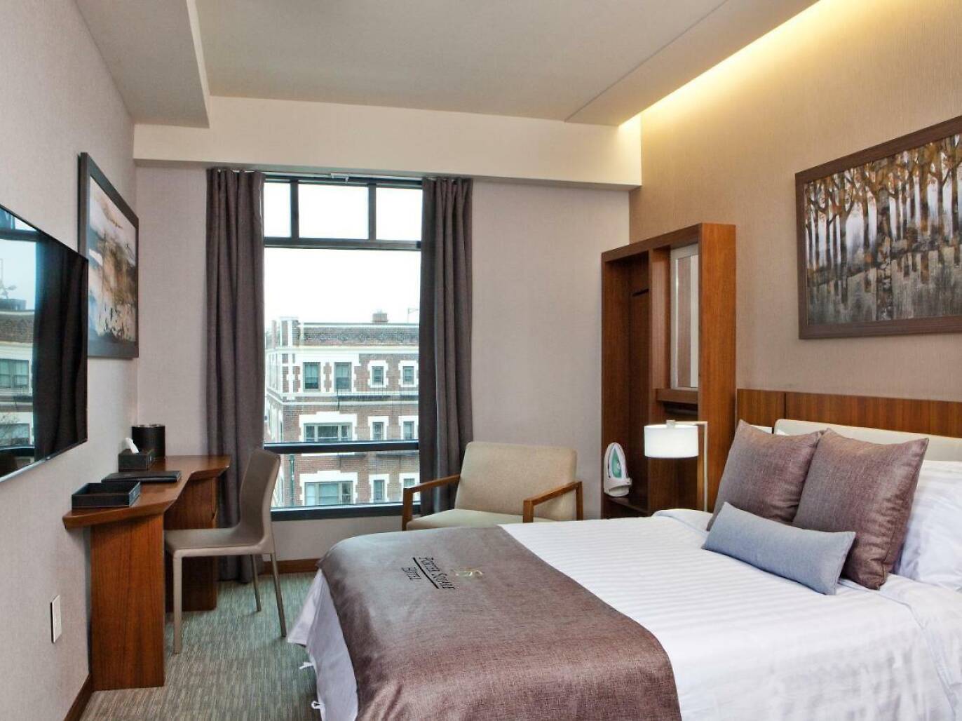 7 Best Cheap Hotels in Boston for 2024 | Where to stay for cheap in Boston