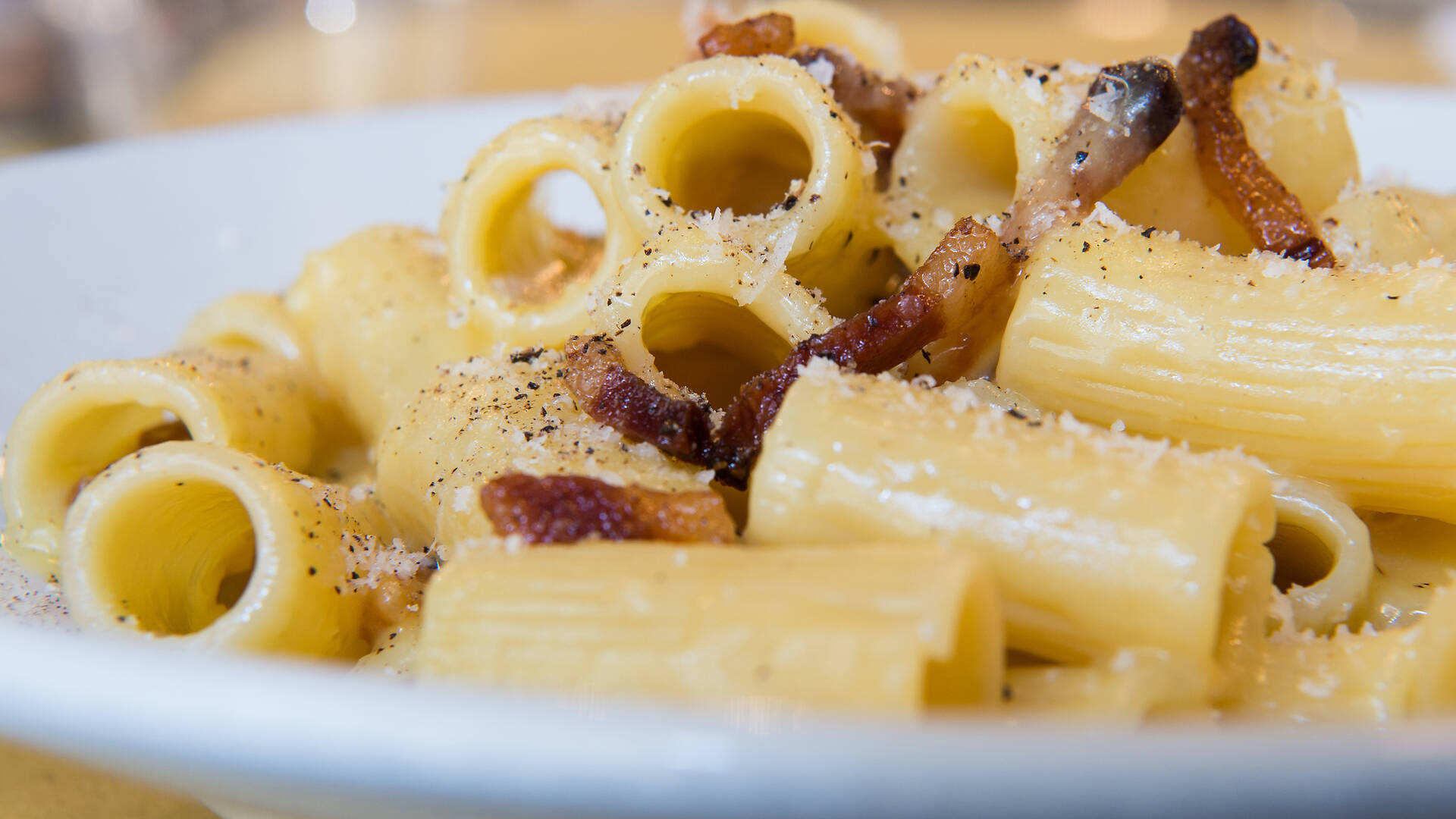 10 Best Foods To Try In Rome According To Locals